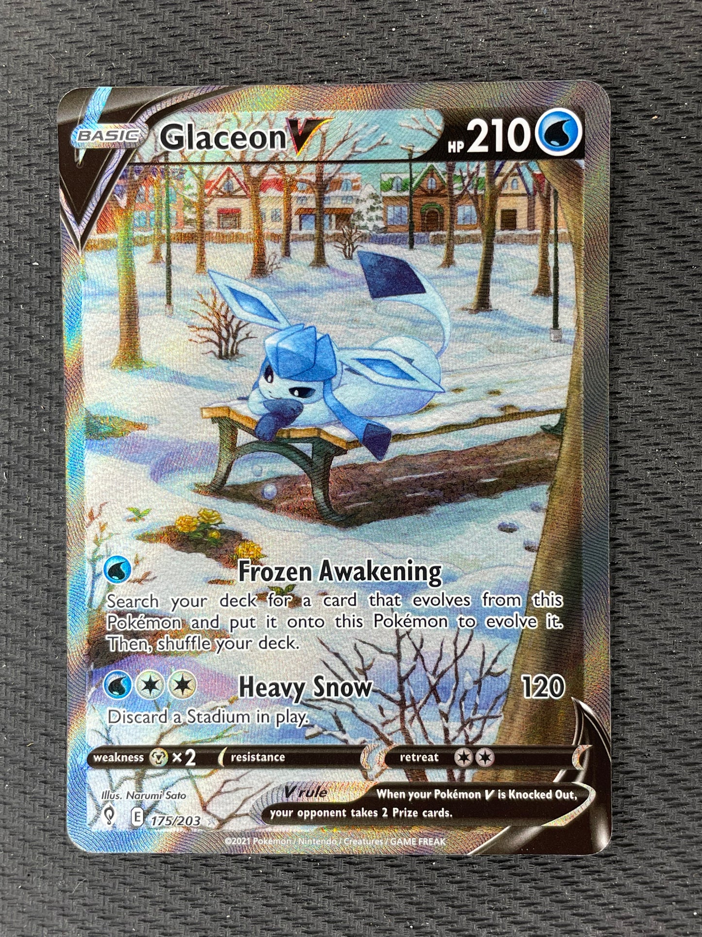 2021 Pokemon Evolving Skies 175/203 Glaceon V Full Art – Mint Collectables