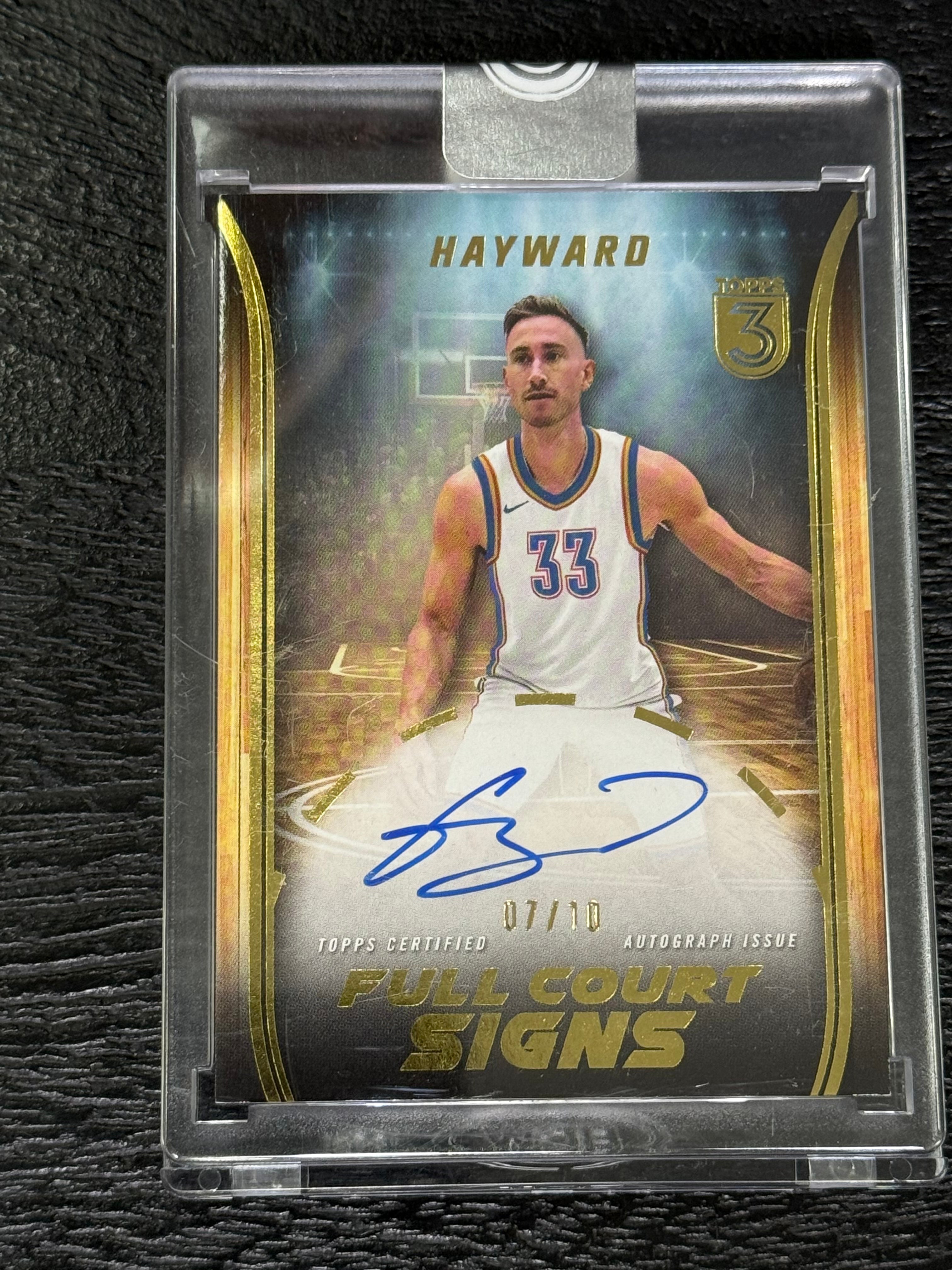 23-24 Topps Three Basketball FCS-GH Gordon Hayward Full Court Signs 07
